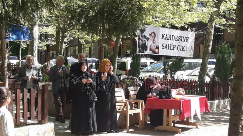 Akyazı İHH Yetimler ile Buluştu